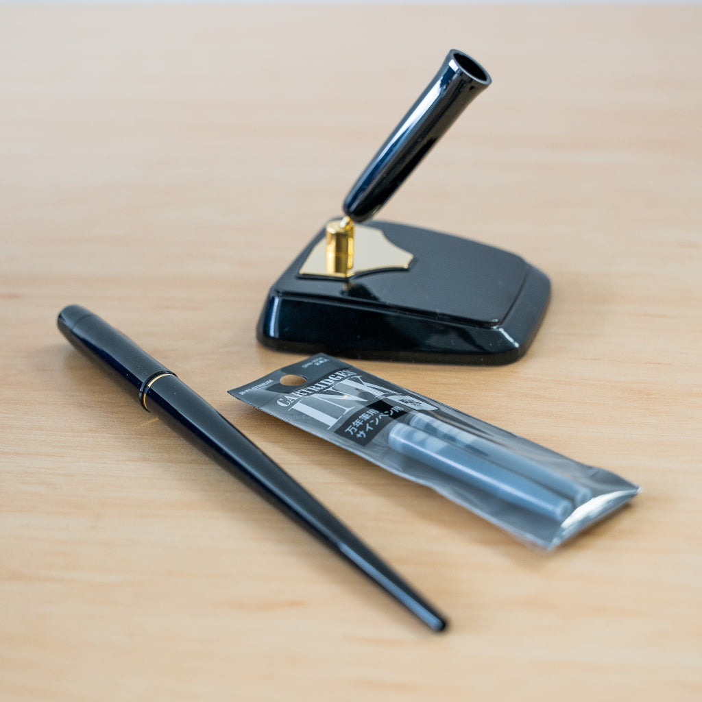 Platinum Desk Pen Stand & Desk Pen Black Bundle — Pulp Addiction